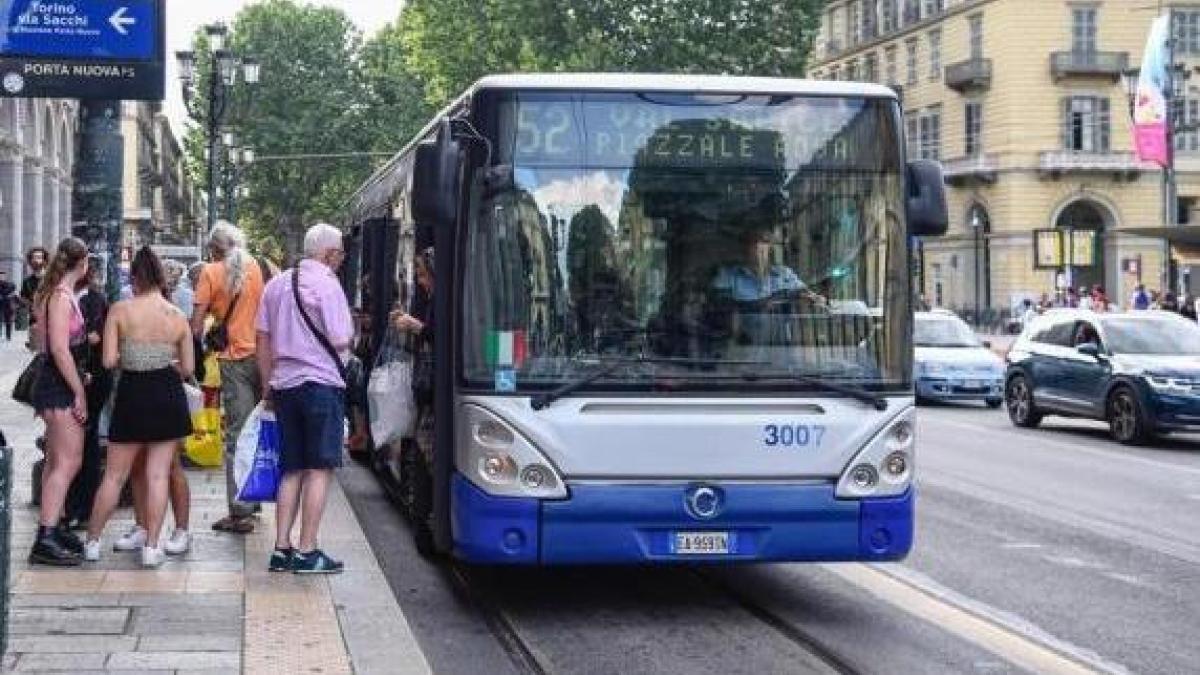 Torino, aumenti per i biglietti Gtt di bus e metropolitana fino a 2 ...