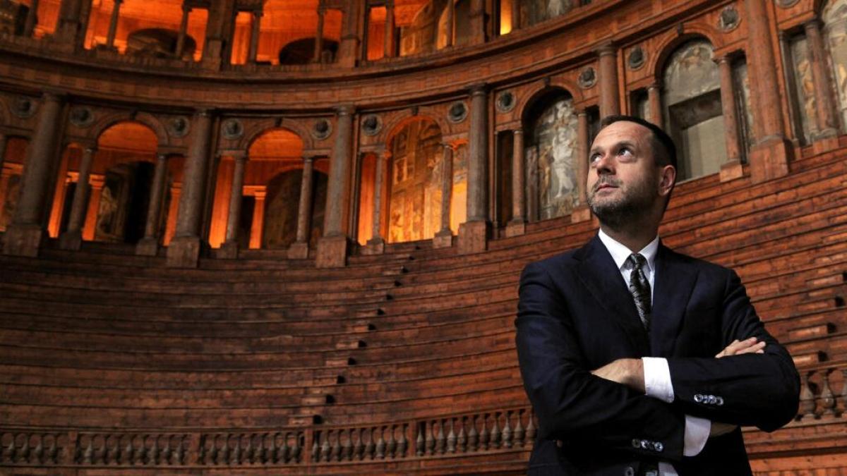 Uffizi, chi è Simone Verde: filosofo e storico (con il pallino dell ...