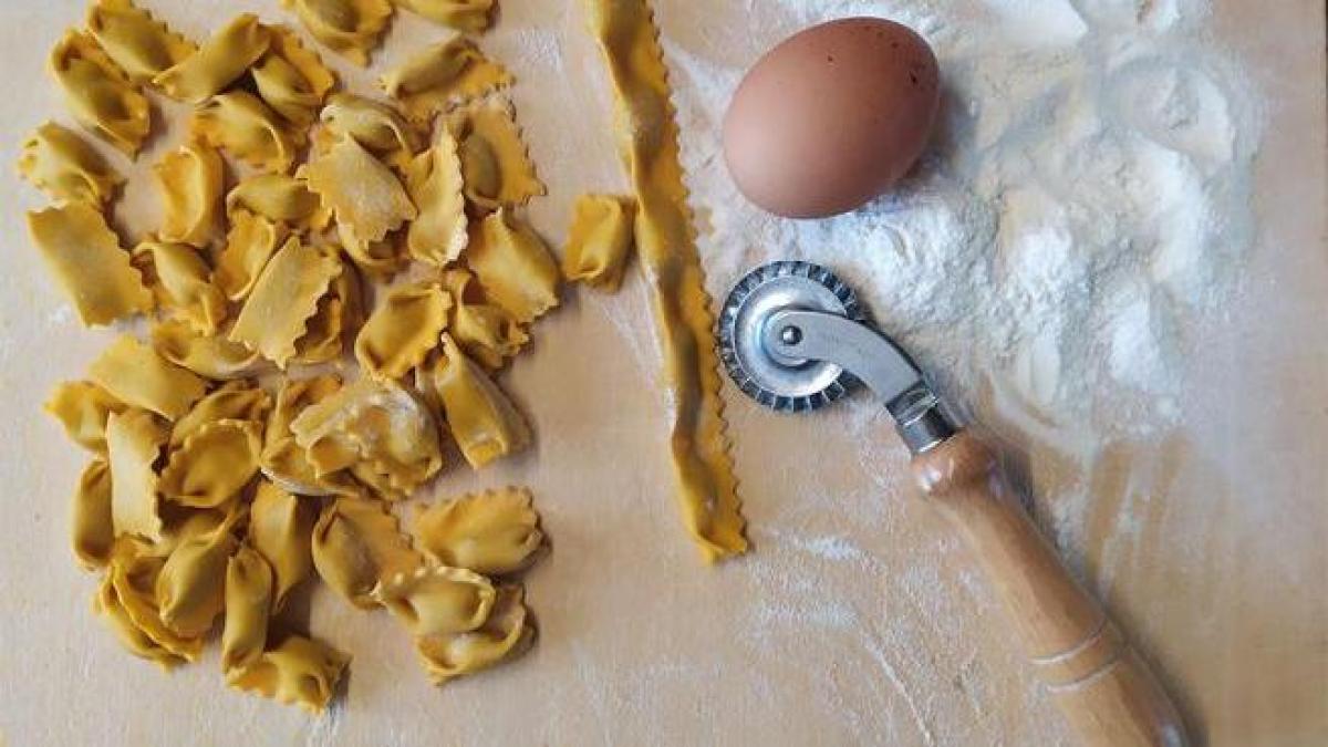 Menu di Natale piemontese? Le «sorprese» paté di carne in gelatina e ...
