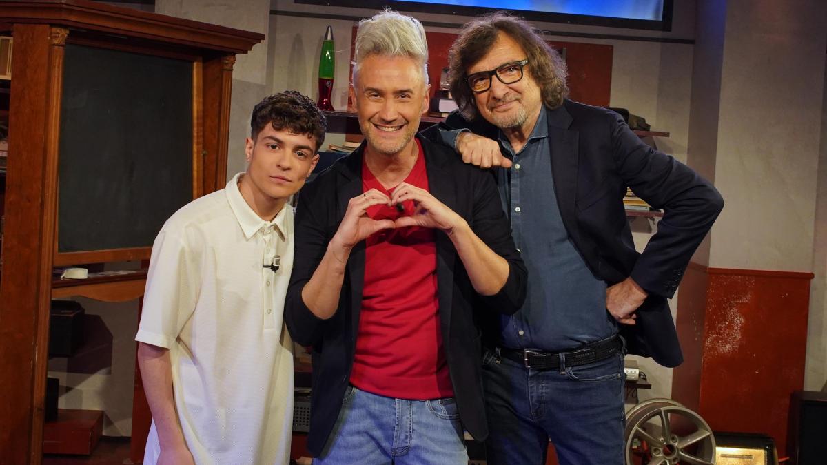 Schettini, il fisico social fa l'esordio su Rai 2 con "La fisica dell ...