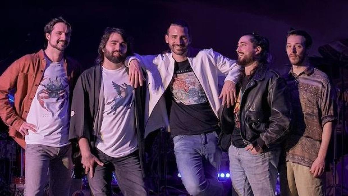 Tartaglia Aneuro al Trianon con Daniele Sepe, Valerio Jovine e Cam Quartet | Corriere.it