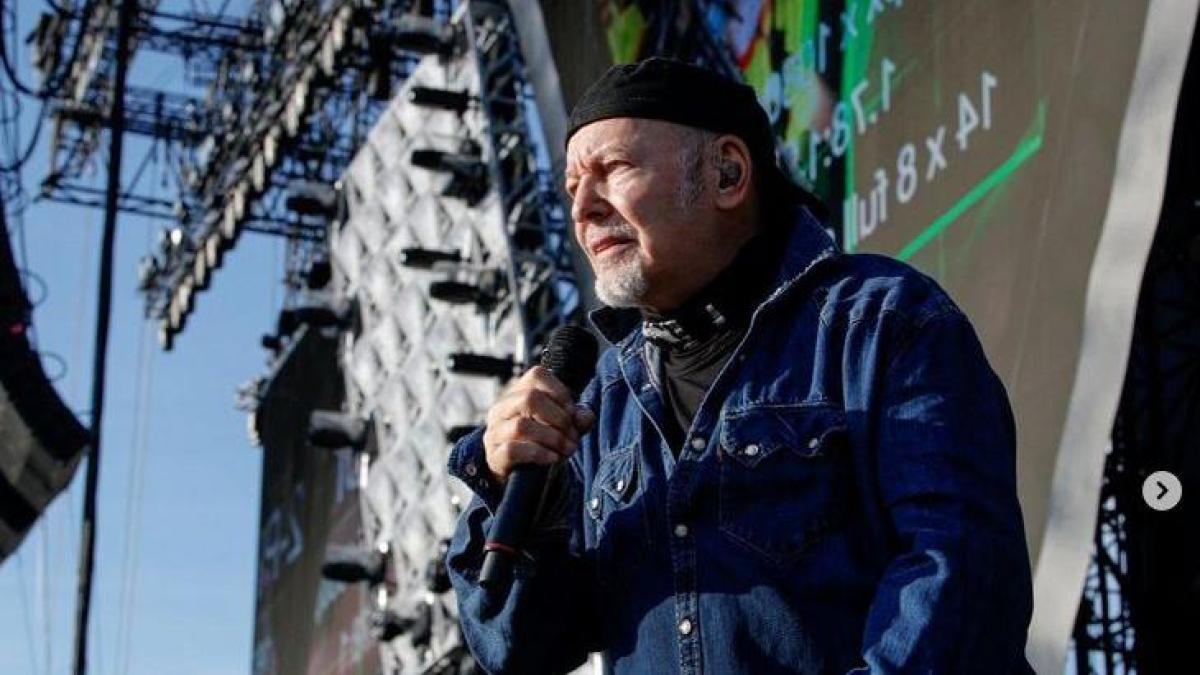 Vasco Rossi live a Bibione 2025, il rocker torna allo stadio con la ...