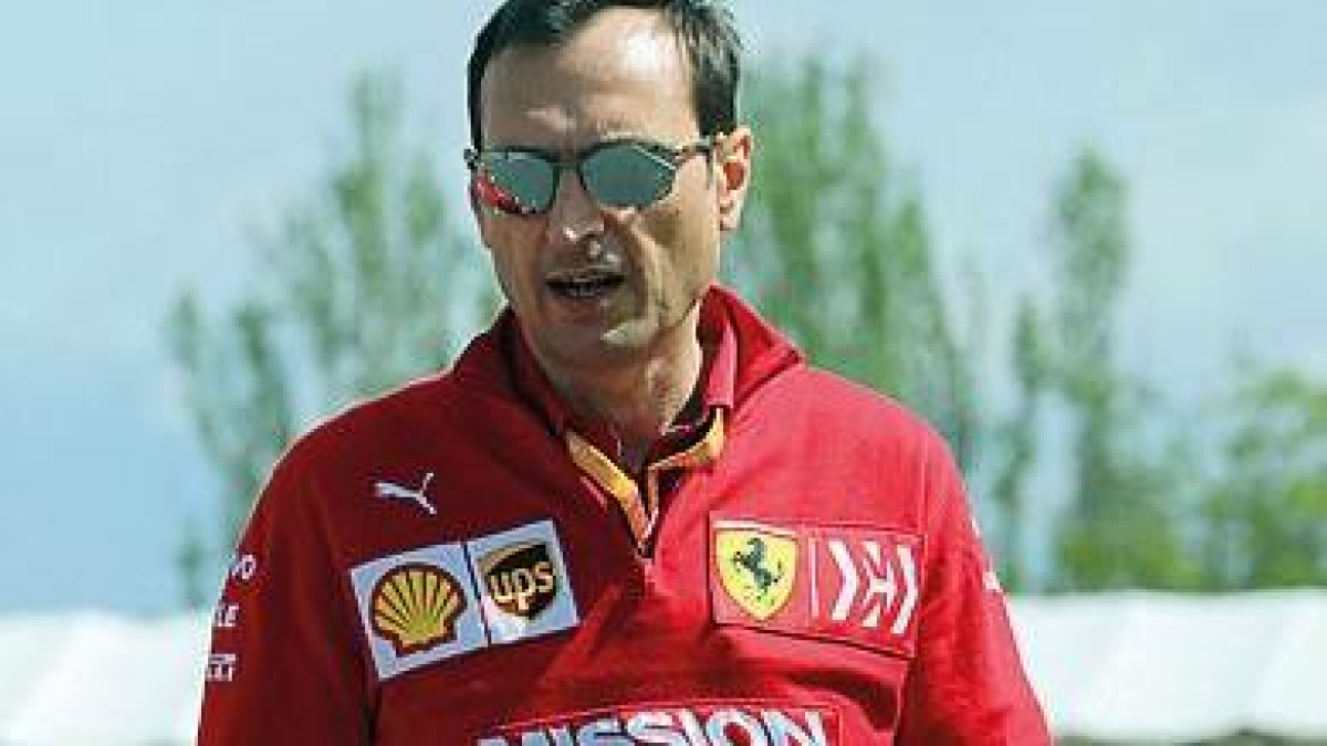 Hamilton in Ferrari, si parte: al suo fianco c’è il bresciano Riccardo ...