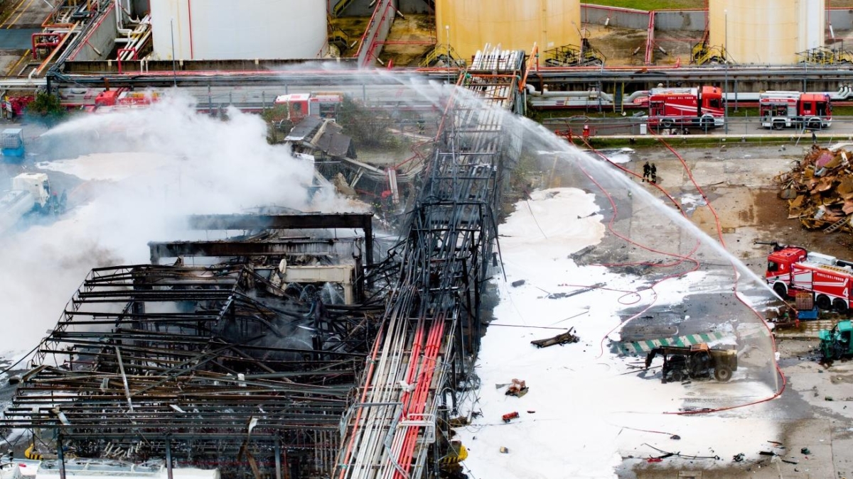 Esplosione al deposito Eni di Calenzano, nove indagati (sette lavorano ...