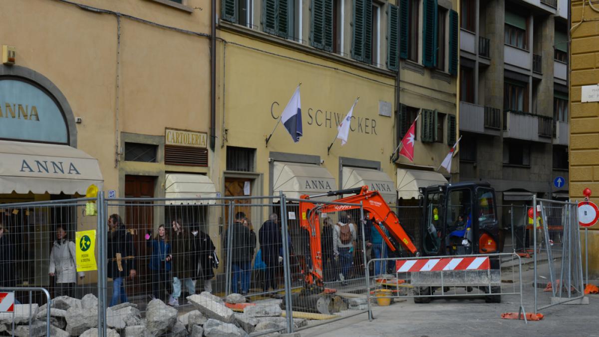 Firenze, riprendono i cantieri in via Guicciardini: deviate le linee C3 ...