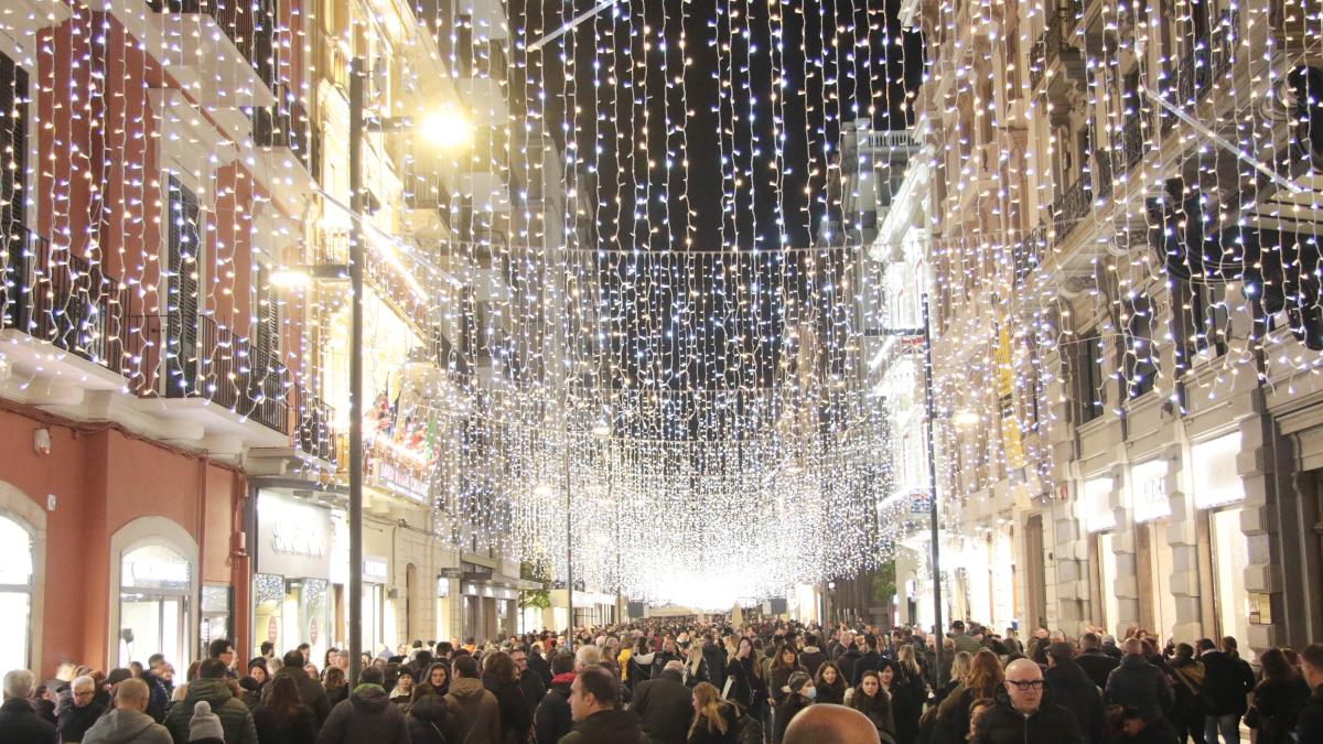 Bari, tutti pazzi per lo shopping | Corriere.it