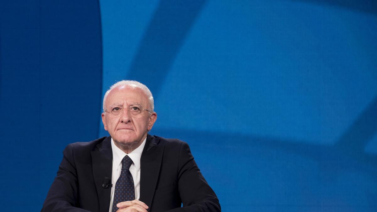 De Luca e la débâcle del Pd: «Basta depressione, chi è stanco stia a ...