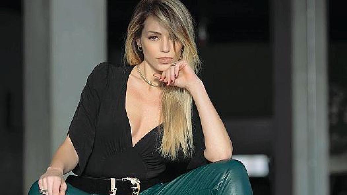 Pride Napoli, conduce Barbara Petrillo: «Porto sul palco la mia ...