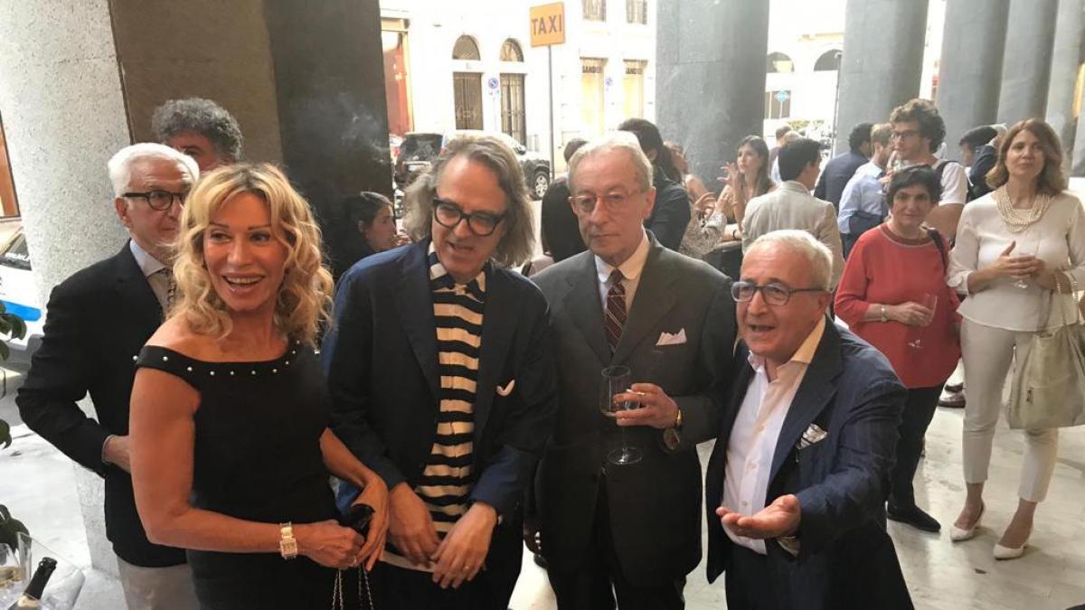 Addio San Babila, Eddy Monetti a Milano debutta nel quadrilatero della ...