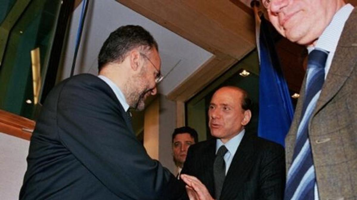 Mario Mauro, una vita (politica) in transito | Corriere.it