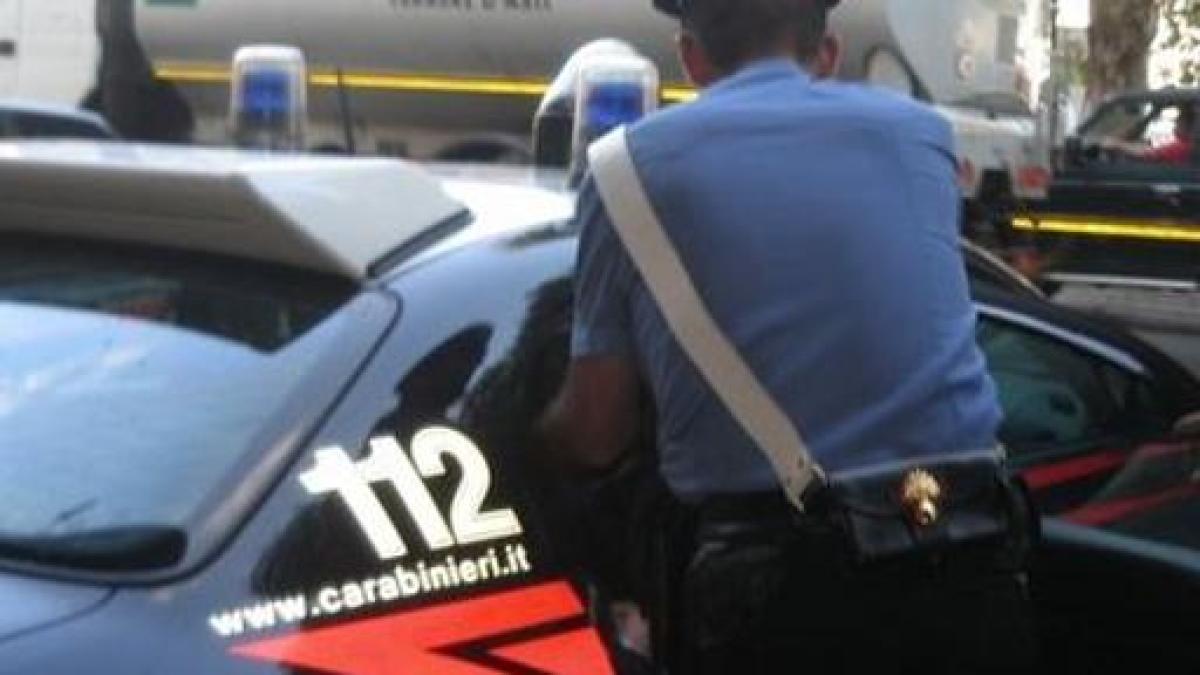 «Droga party» in casa a Ischia, li pubblicizzavano sui social | Corriere.it