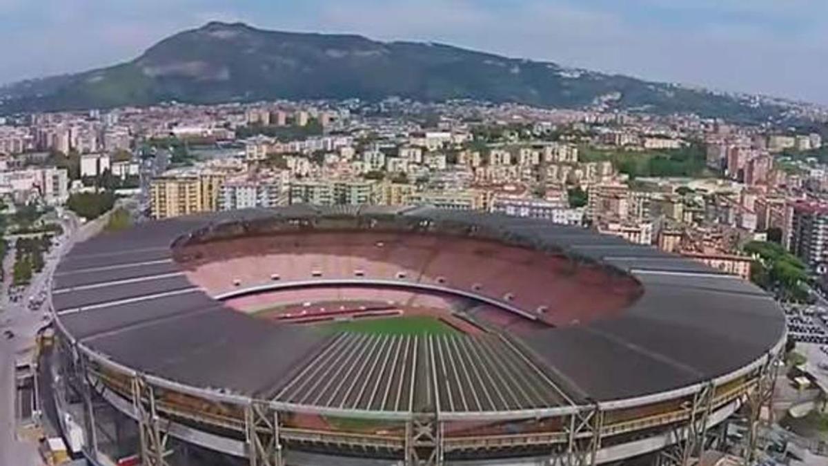 Riqualificazione stadio, de Magistris: «Pronto mutuo da venti milioni ...