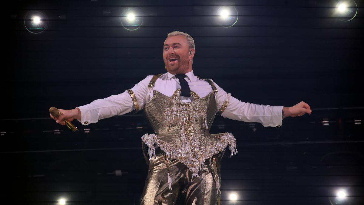 Sam Smith a Bologna, dal palco un pensiero agli alluvionati: «Spero di ...