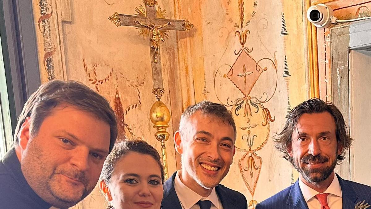Un testimone di nozze vip a Conca dei Marini: Andrea Pirlo | Corriere.it
