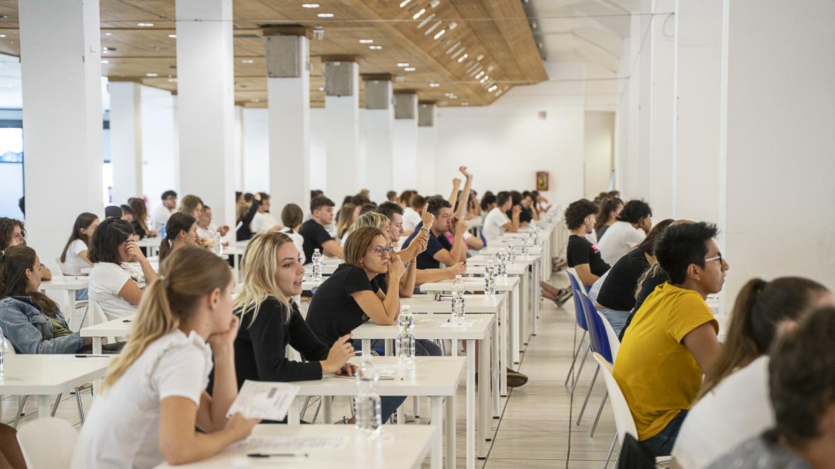 Professioni sanitarie, oltre 400 studenti al test d’ammissione: timori ...