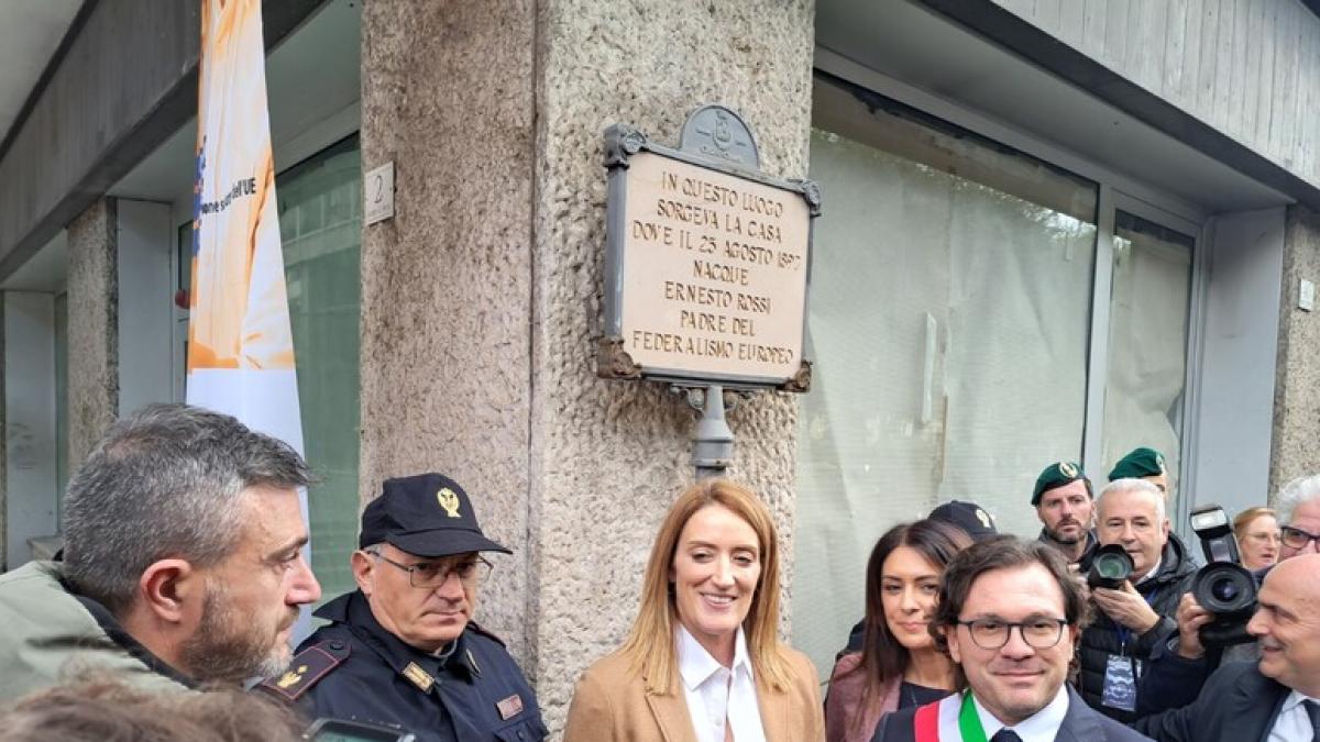 Ue, comincia da Caserta il tour nel Sud di Roberta Metsola: «Reggia ...