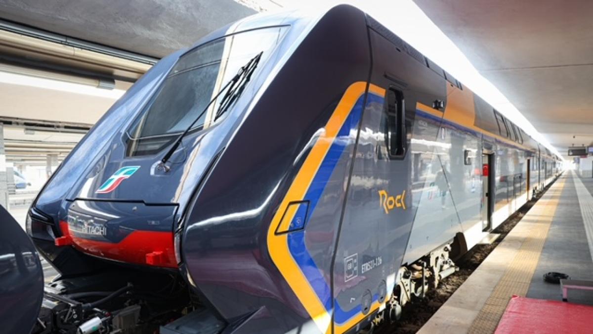 Trenitalia, tre nuovi convogli «Rock» sulle linee regionali della ...