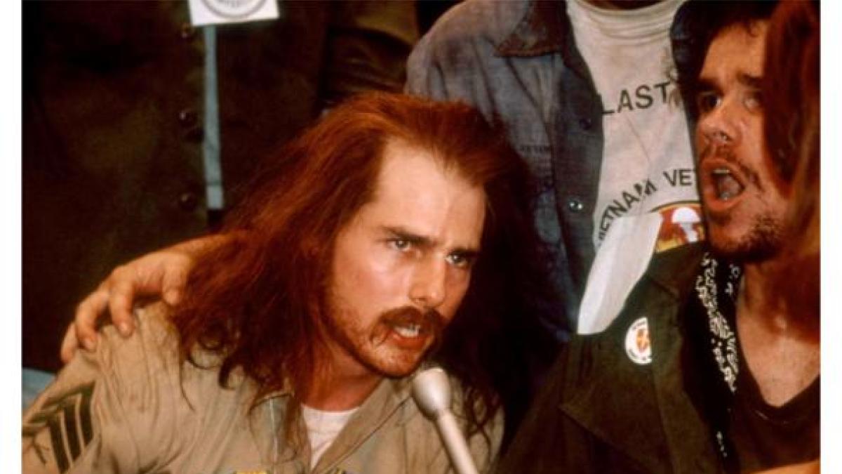 «Nato il 4 luglio» in tv: Tom Cruise si finse disabile e venne umiliato ...