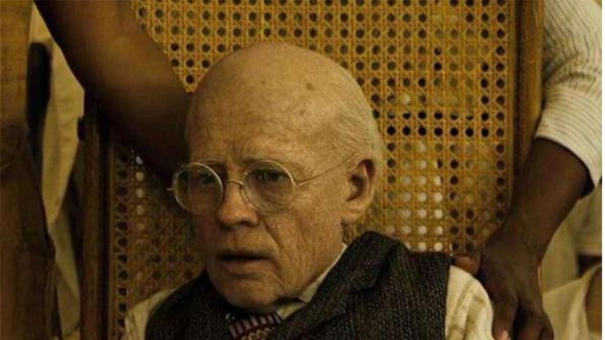 «Il curioso caso di Benjamin Button» in tv: Brad Pitt e le cinque ore ...