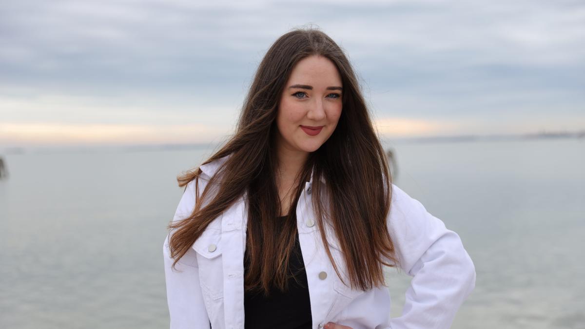 Alice Guerra, dai social alla carta stampata. Giallo d'esordio in salsa ...