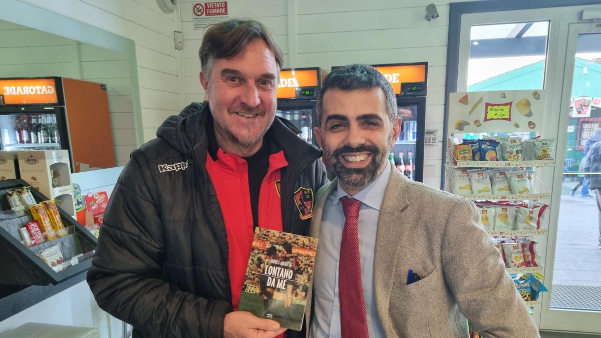 «Lontano da me»: il romanzo d'esordio di Andrea Marotta nel mondo del ...