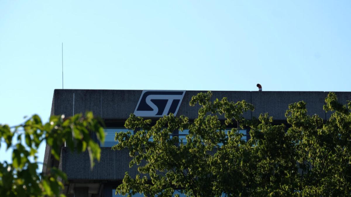 StMicroelectronics crolla in Borsa dopo la trimestrale: -14%. Nuova ...