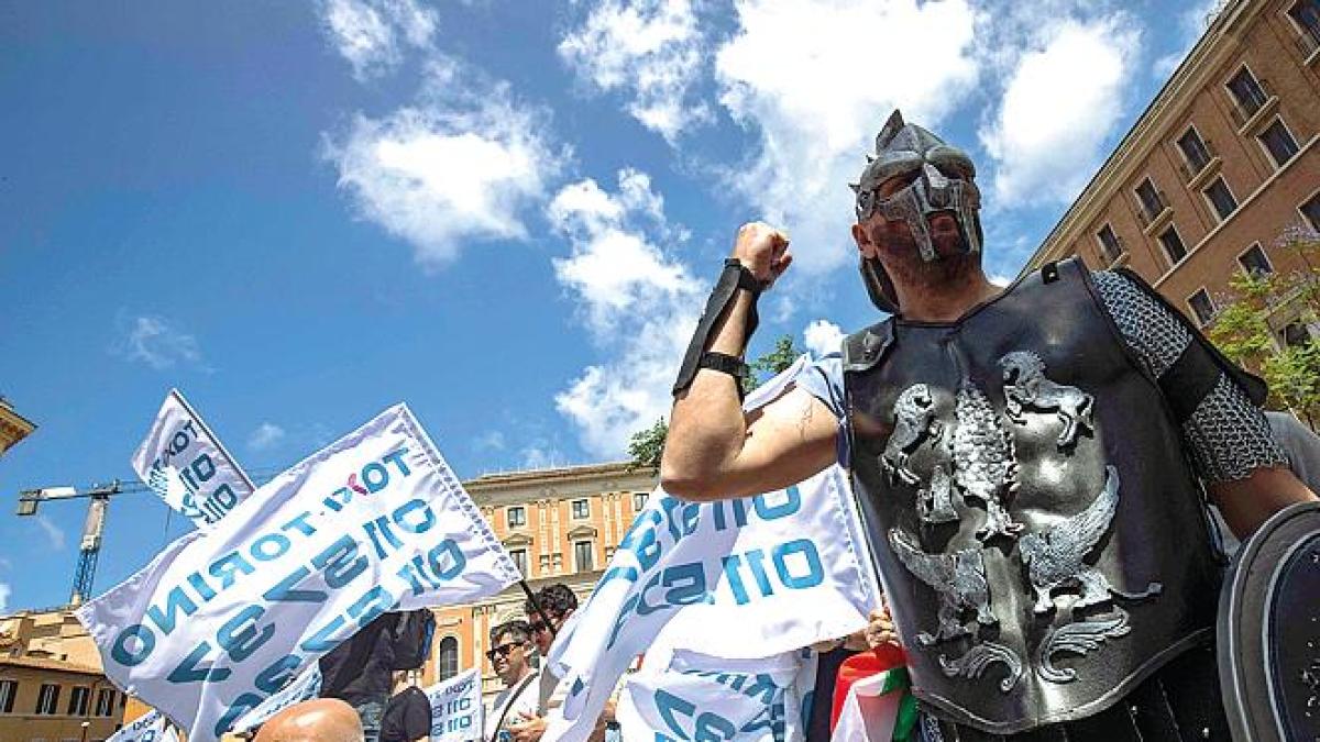 Roma, arriva Fasto-bike: per i tassisti in scooter non servirà la ...