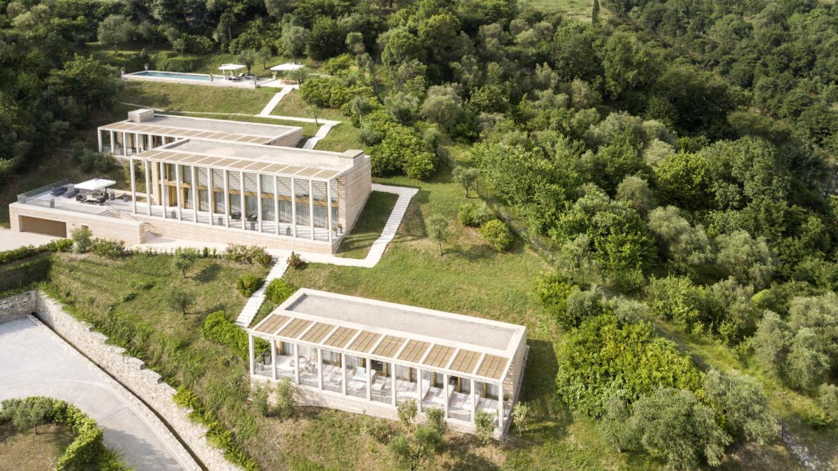 Crack Signa, l’impero di Renè Benko in ginocchio: in vendita le due ...