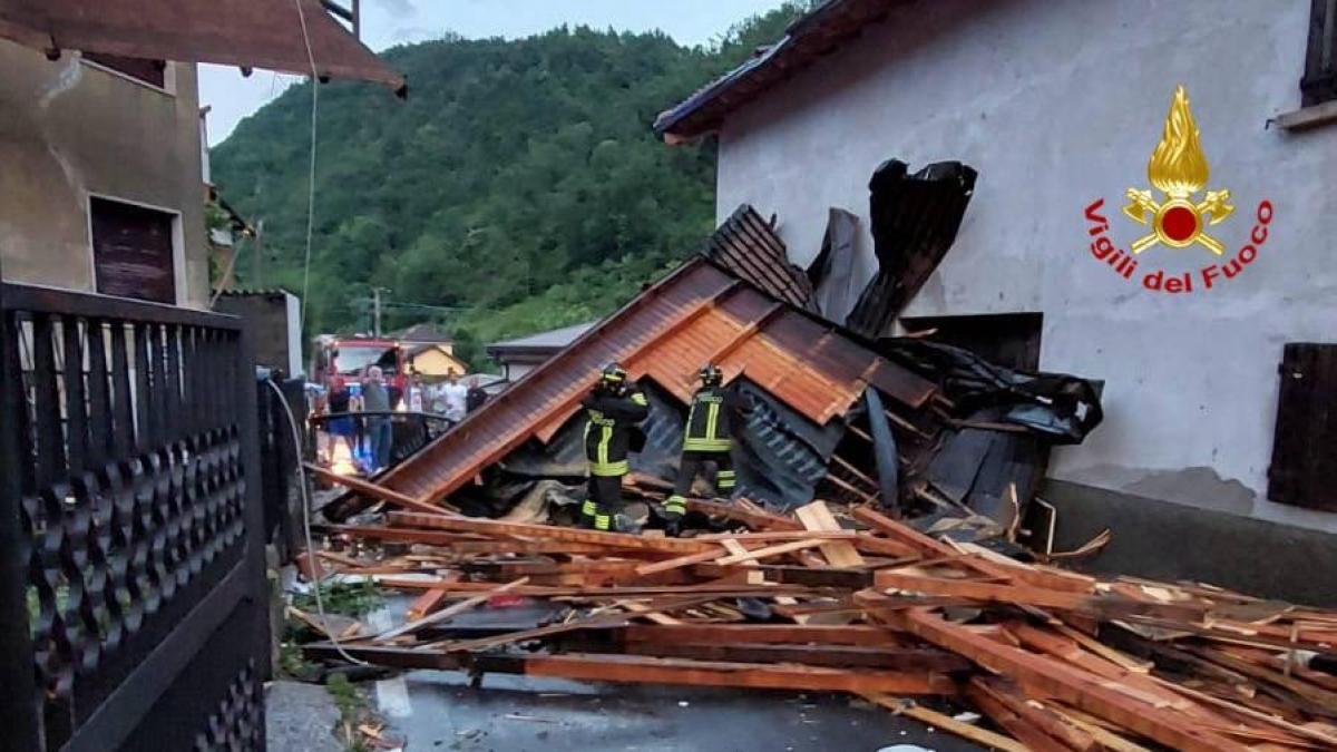 Bergamo, maltempo: tromba d'aria e grandine, tetti scoperchiati. Allagamenti sul cantiere Teb ...