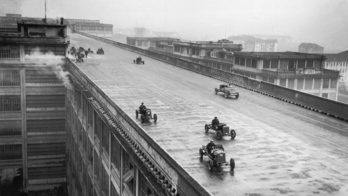 La Fiat in 125 anni di storia: dal primo stabilimento che produceva 24 ...