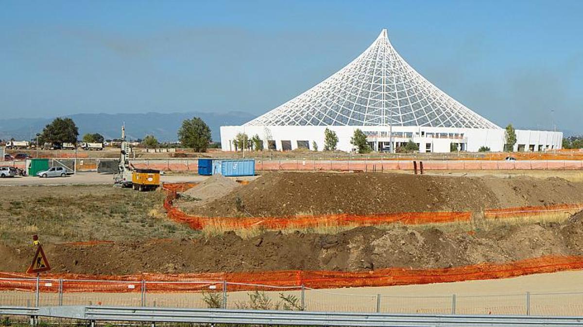 Giubileo, Tor Vergata: è corsa contro il tempo. Cantieri a rilento ...