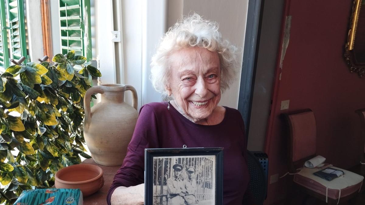 Esther Brooks, 99 anni, l'ex ballerina americana che aiutò Firenze a ...