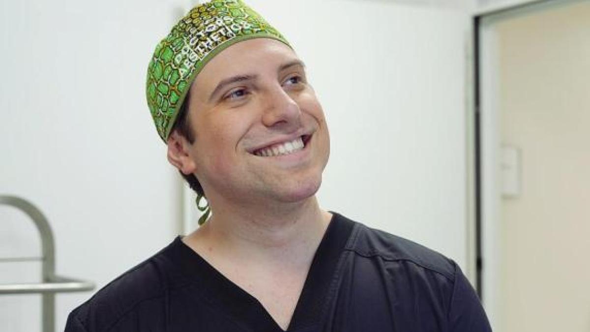 Aesthetic Franco, il «medico scultore» diventa dj: il chirurgo estetico ...