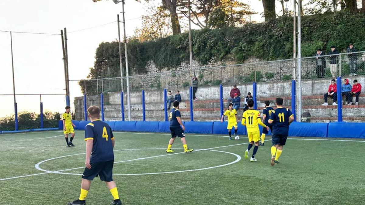Scafati, partita di calcio a 5 tra Sporting Stabia e Angri sospesa per ...