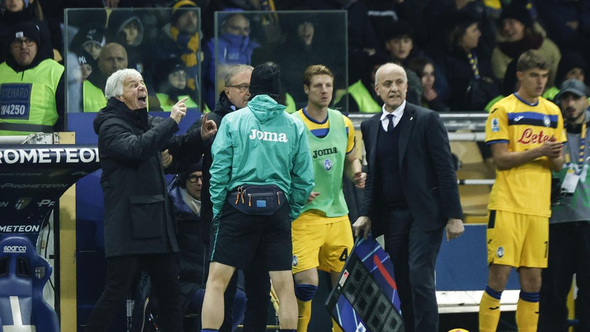 Perché Gasperini è stato squalificato, cosa ha detto al quarto uomo ...