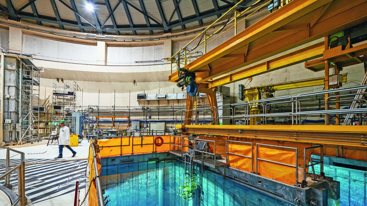 A Caorso, dentro l'ex centrale nucleare più potente d'Italia che da quasi 40 anni aspetta di ...