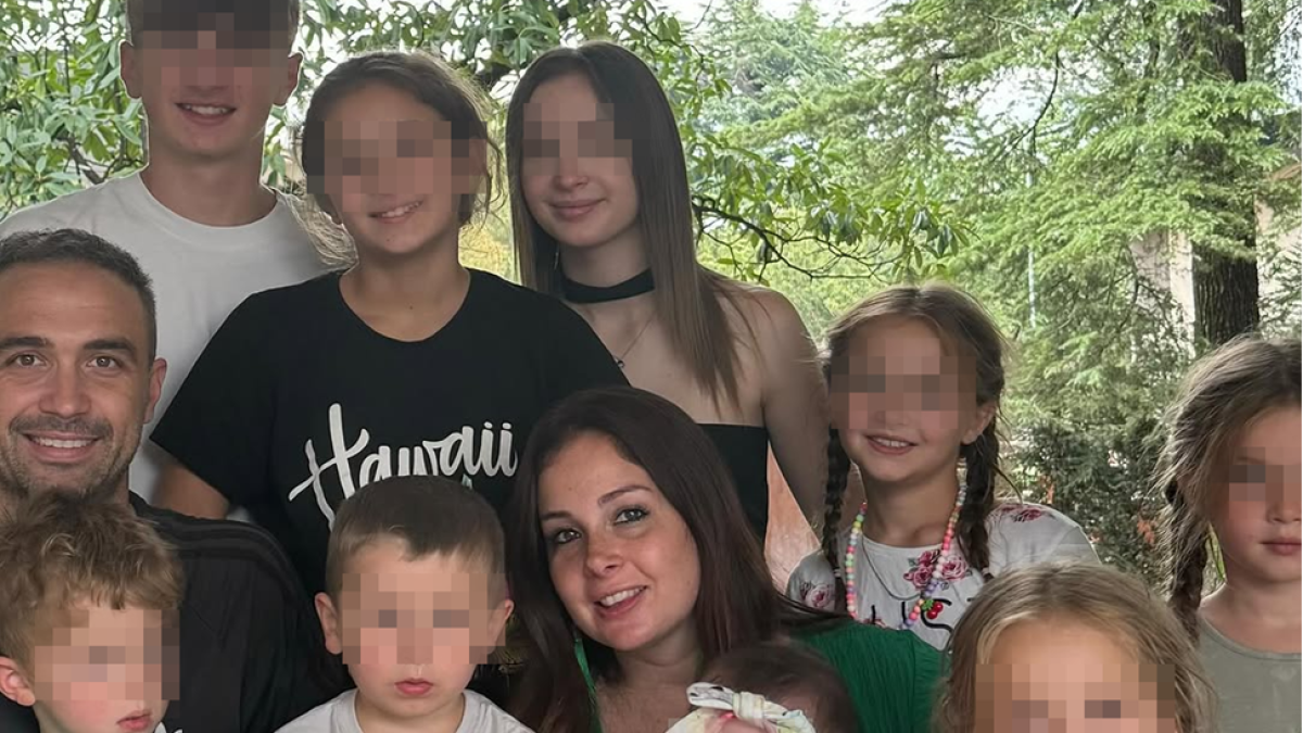 Giorgia Mosca, 37 anni, aspetta il decimo figlio. «Le critiche sui ...