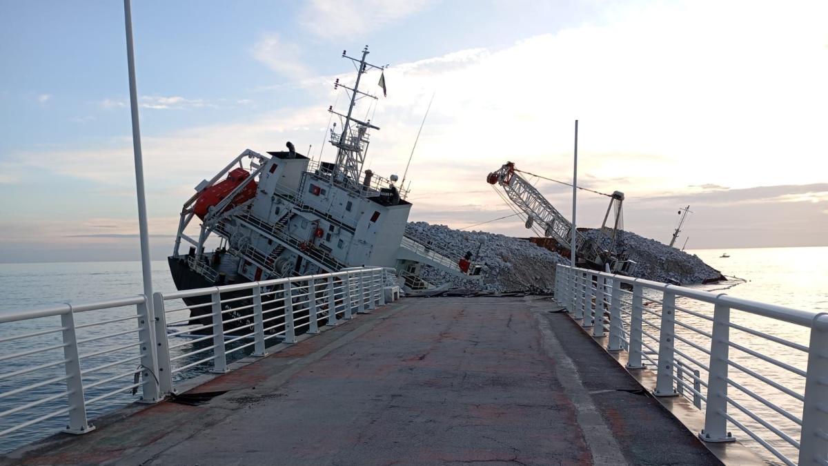 Nave Guang Rong incagliata, le prime analisi e i timori per la stagione ...