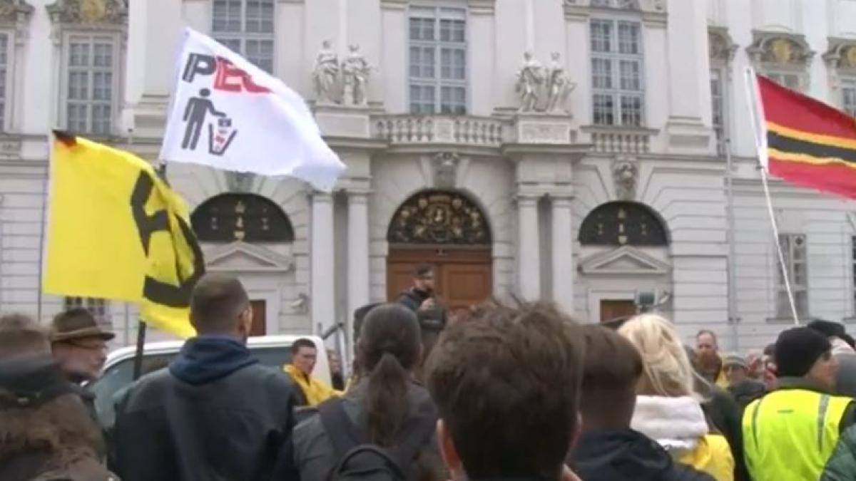 «Remigration Summit», il raduno dell’estrema destra in sostegno alle ...