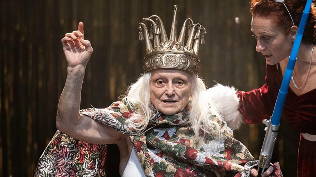 Al Piccinni in esclusiva per la Puglia "Il grande vuoto": protagonista ...