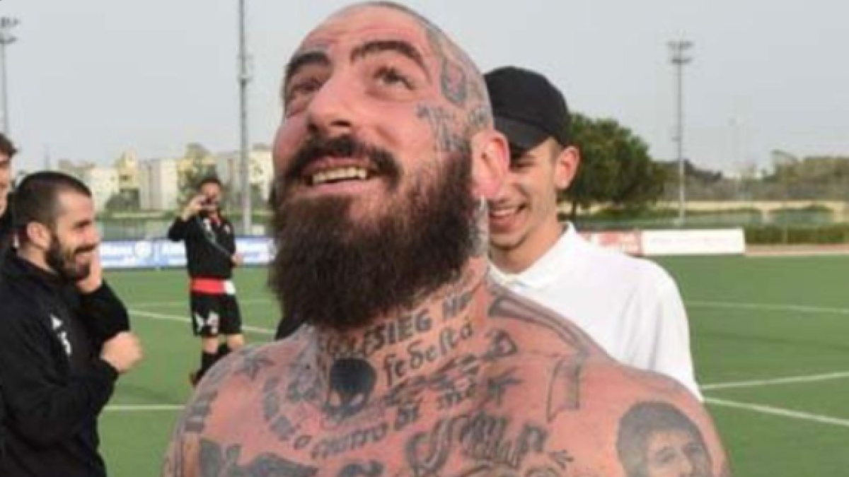 Aggredì il gioielliere-influencer Lorenzo Ruzza, prosciolto l'ex ...