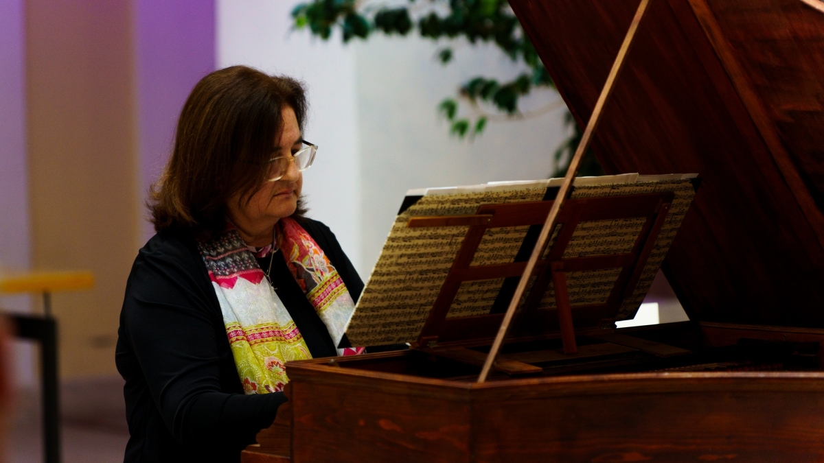 Addio alla musicista Margherita Porfido, era moglie di Pino Minafra ...