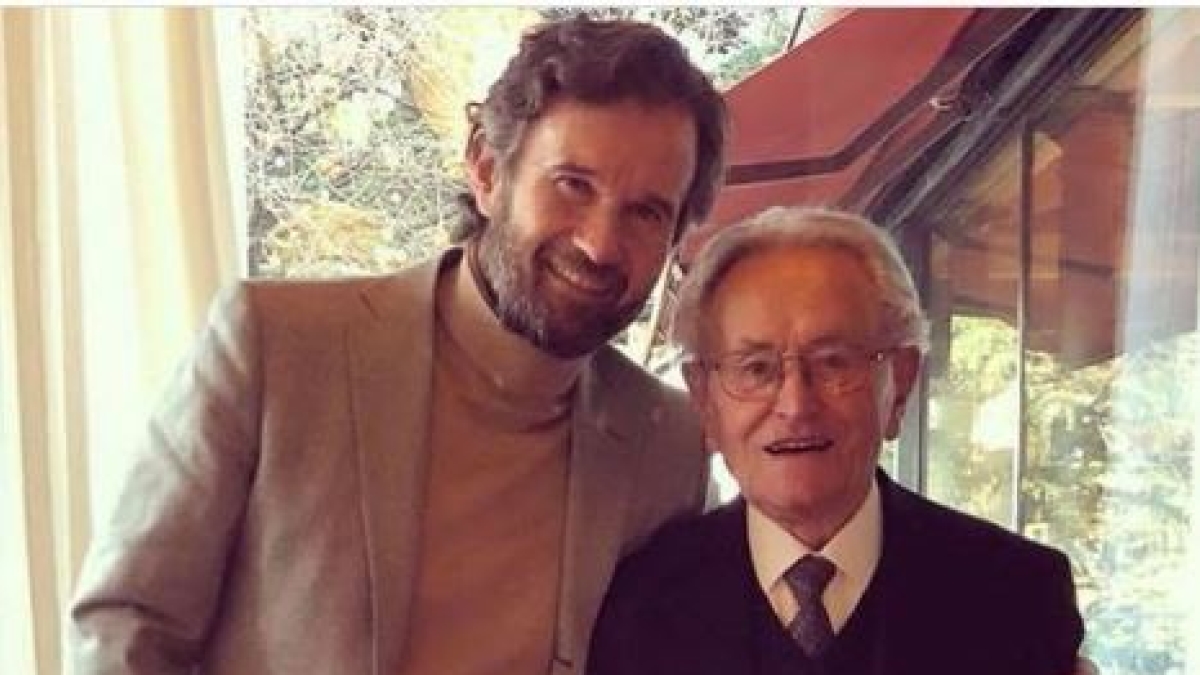 È morto Bertillo Cracco, papà dello chef Carlo: «Ogni settimana era lui che gli portava il ...