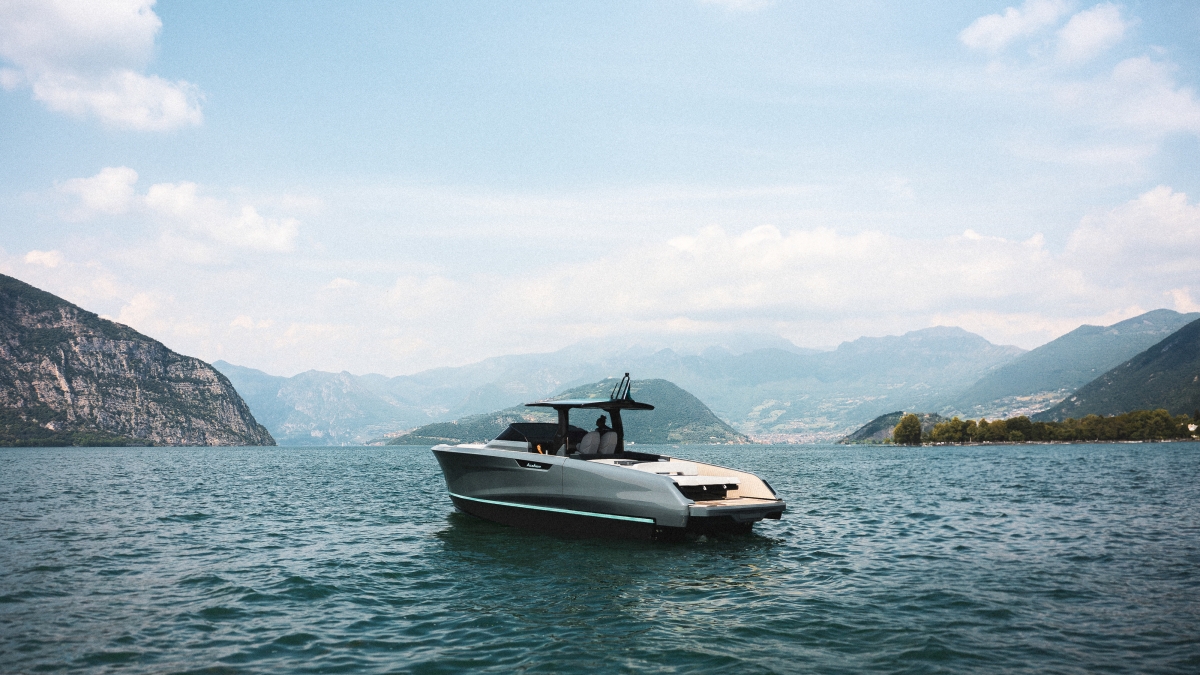 Bellini Yacht debutta il 29 maggio a Venezia con una barca d’autore ...