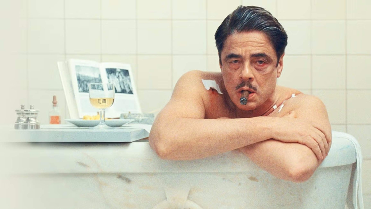 La trama fenicia di Scarlett e Del Toro, Pacino esorcista, Law e ...