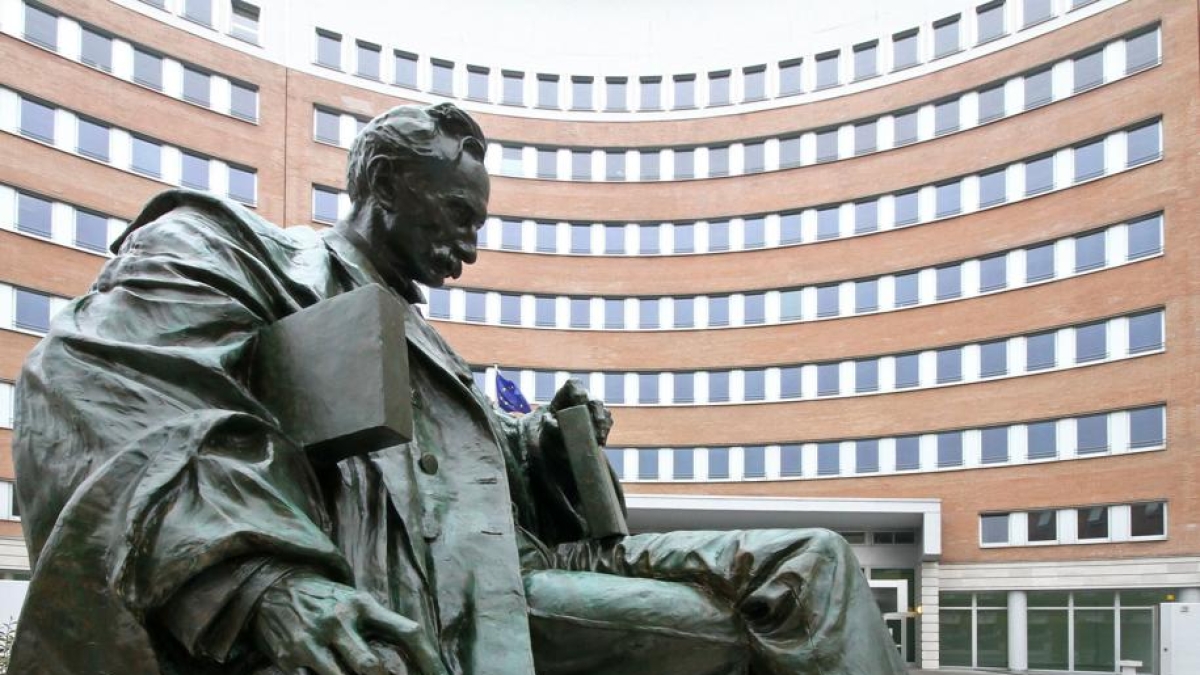 Suicidio in reparto all'ospedale di Manerbio, assolti cinque medici ...