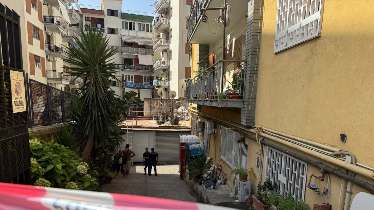 Napoli, strage di operai all'Arenella, i sindacati: basta parole, sulla ...