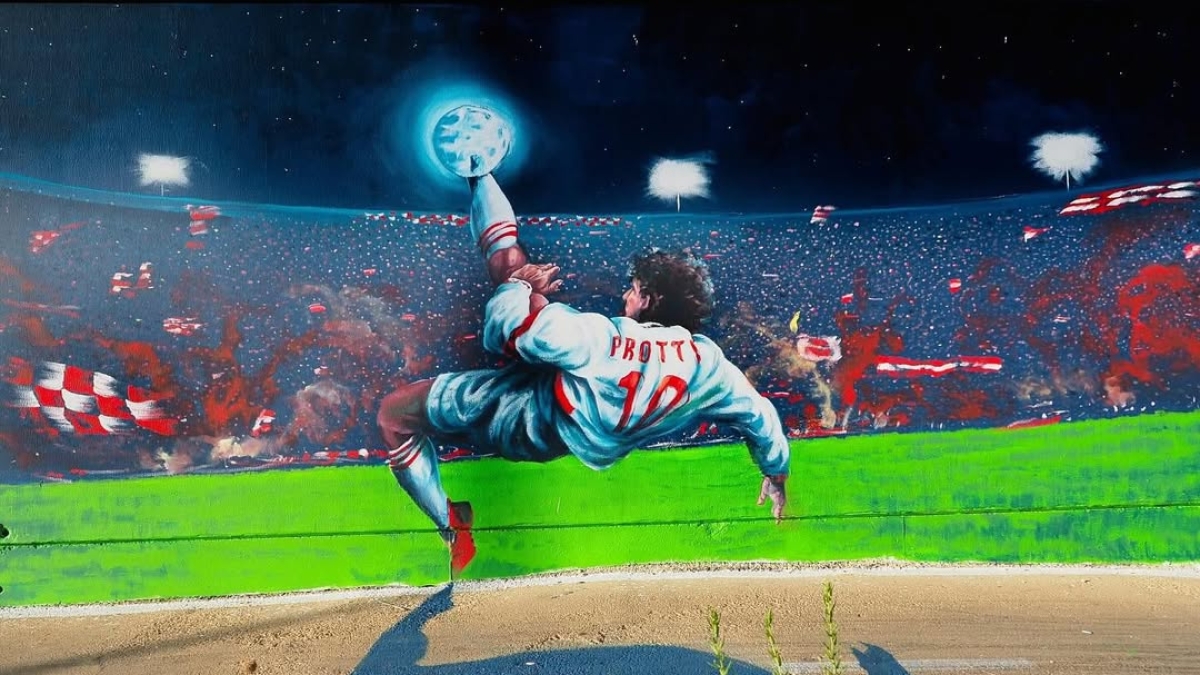 Bari, un murale dedicato a Igor Protti. L'ex attaccante dei pugliesi ...