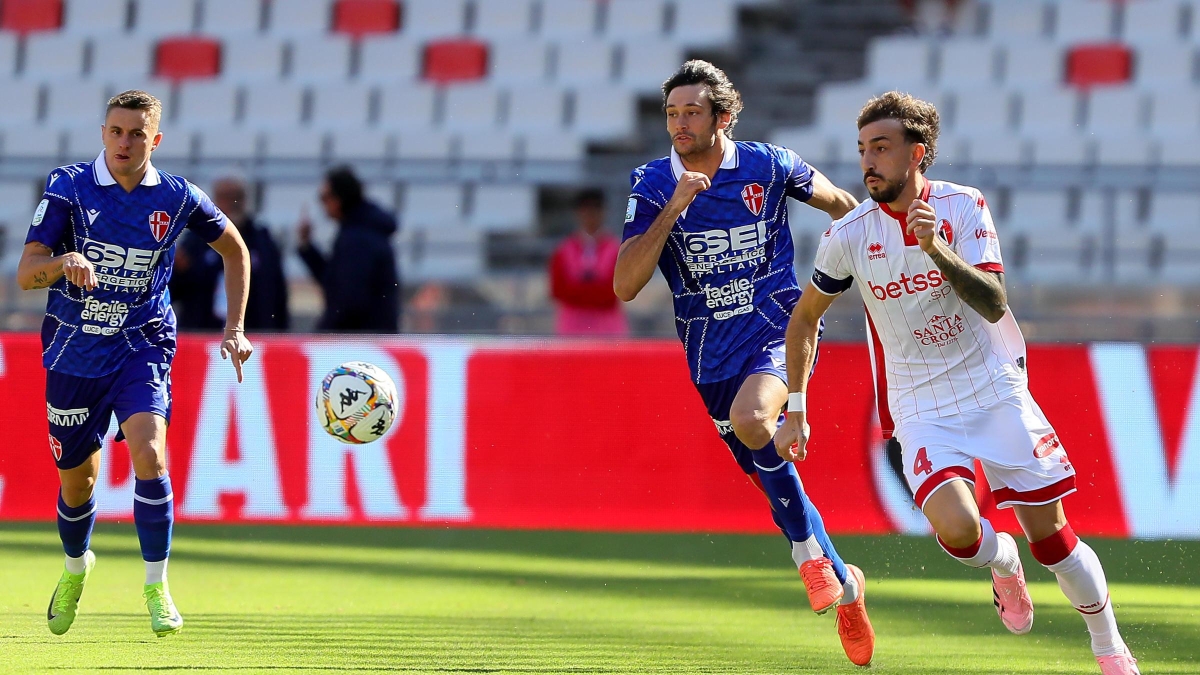 Bari-Padova, 2-1: i biancoscudati puniti da un rigore e da una disattenzione finale | Corriere.it