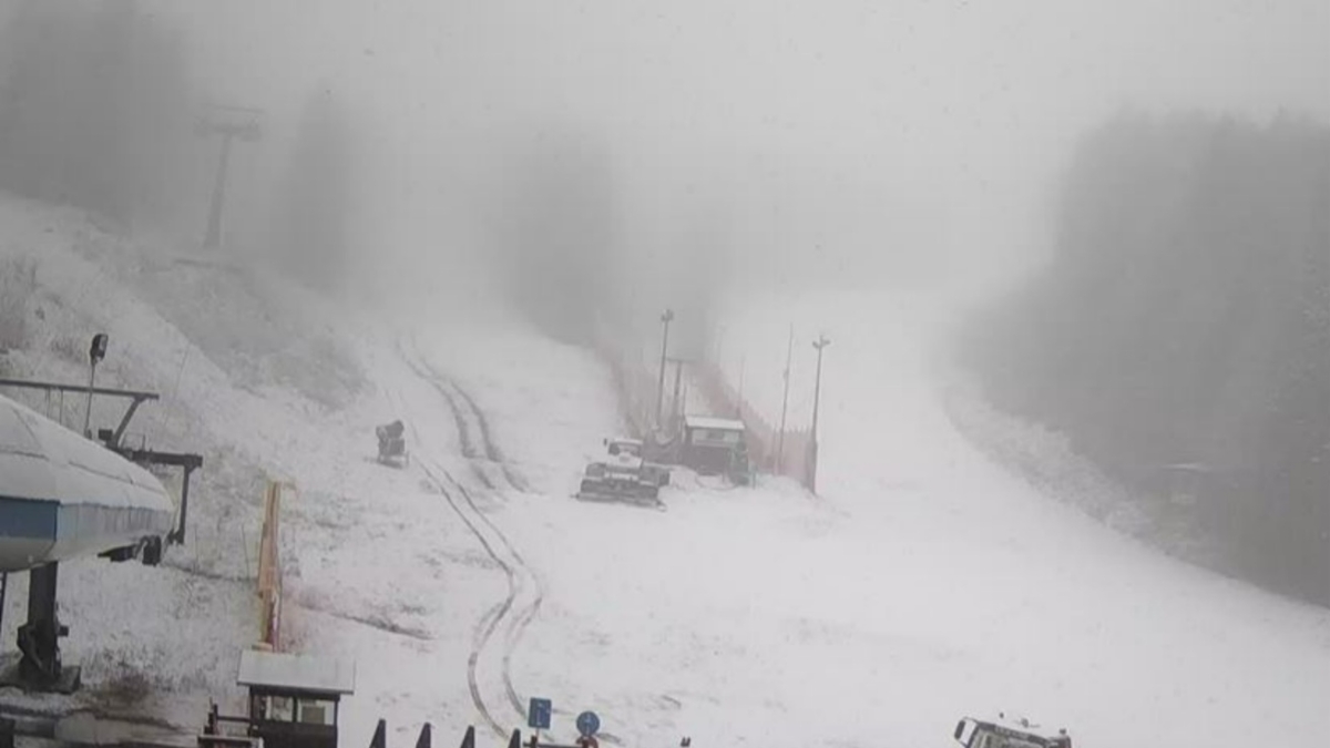 Neve all'Abetone, tutto pronto per il Natale sugli sci: «Piste aperte ...